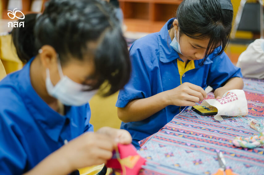 Photo2-Link+Thumbnail-ชุดกล่องของขวัญ-‘DOYI’-รวมความภาคภูมิใจ-จากชุมชน ...